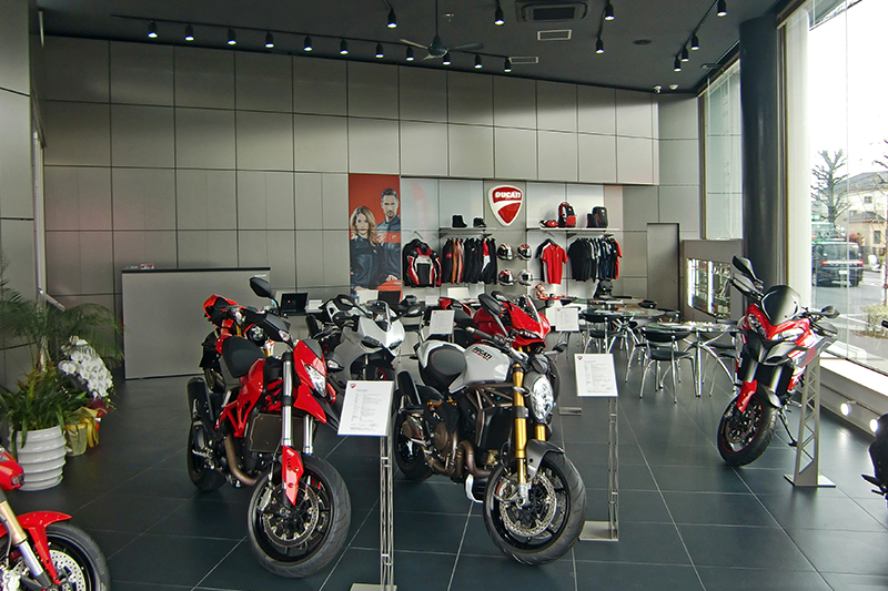 99999999999 – Ducati Saitama